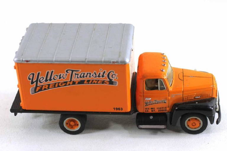Yellow Transit Co Freight Lines Diecast Truck