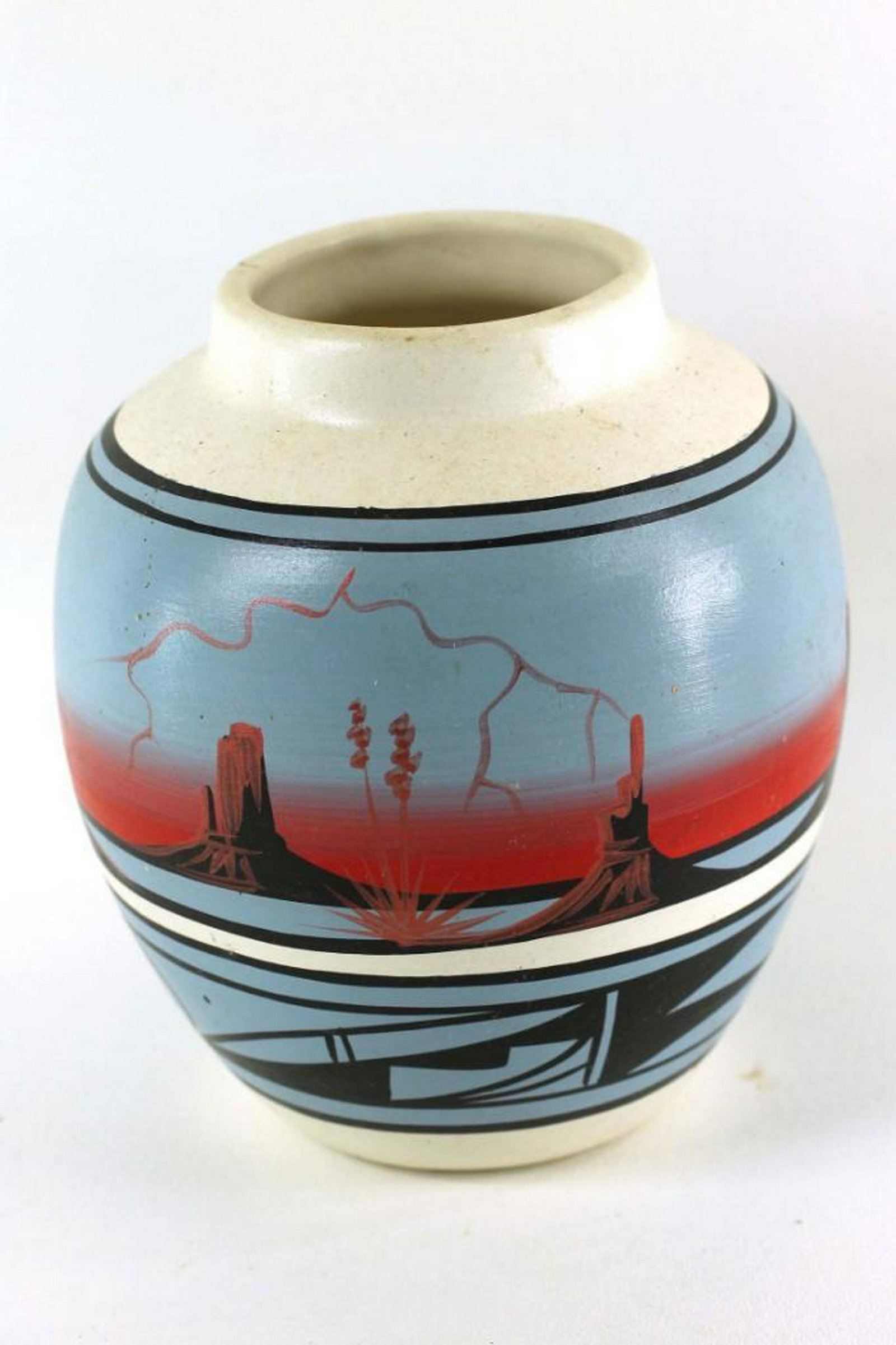 Native American Crafted Pottery Vase Yanito Navajo