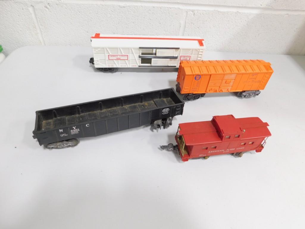 Model Railroad Train Lot Incl Lionel Circus Car