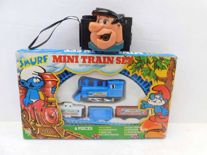 Vintage 1982 Smurf Mini Train Set And A Fred Flintstone