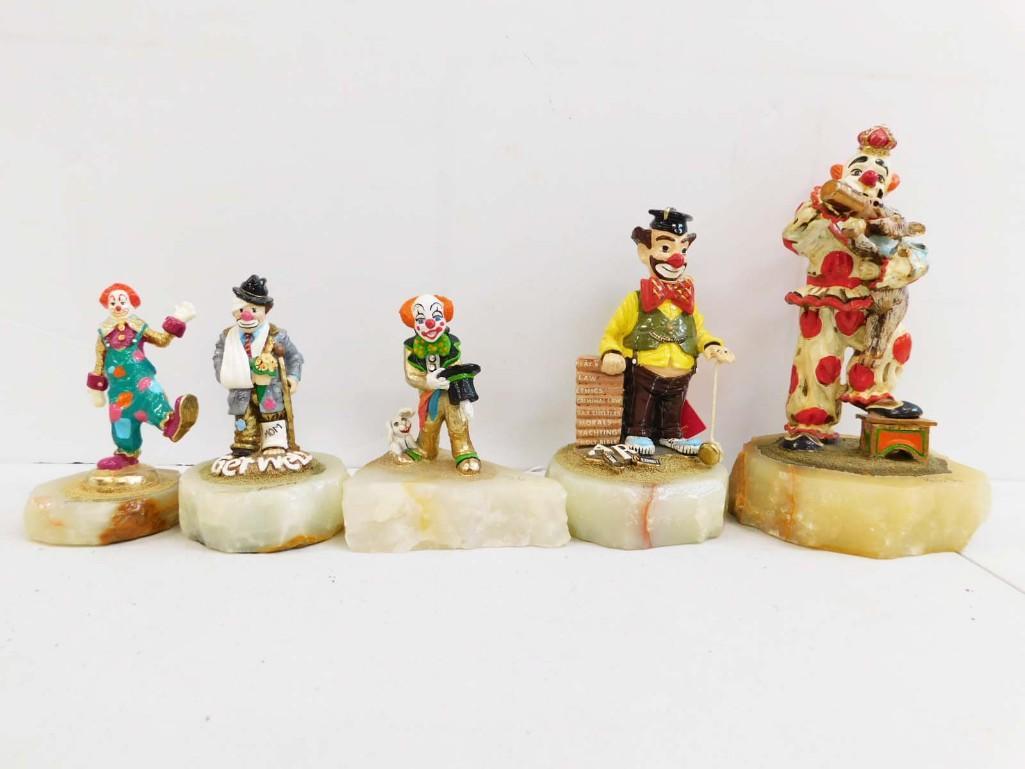 5 Clown Figurines Incl 4 Signed Ron Lee And 1 Unknown Signature