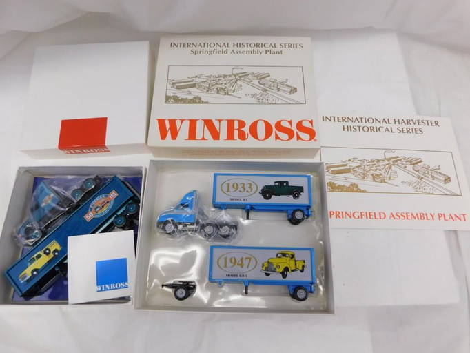 Lot of 2 Winross Die Cast Model Trucks Including Ford F-Series, 50 ...