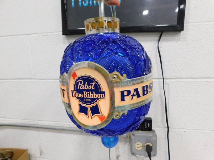 Vintage 1960s Pabst Blue Ribbon Rotating Wall Sconce Light Works