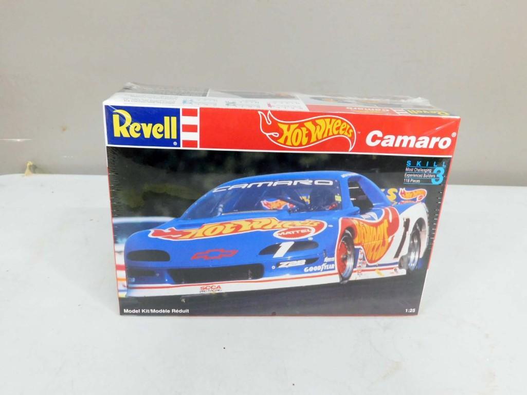 Revell Hot Wheels Camaro 1:25 Scale Model Kit Sealed