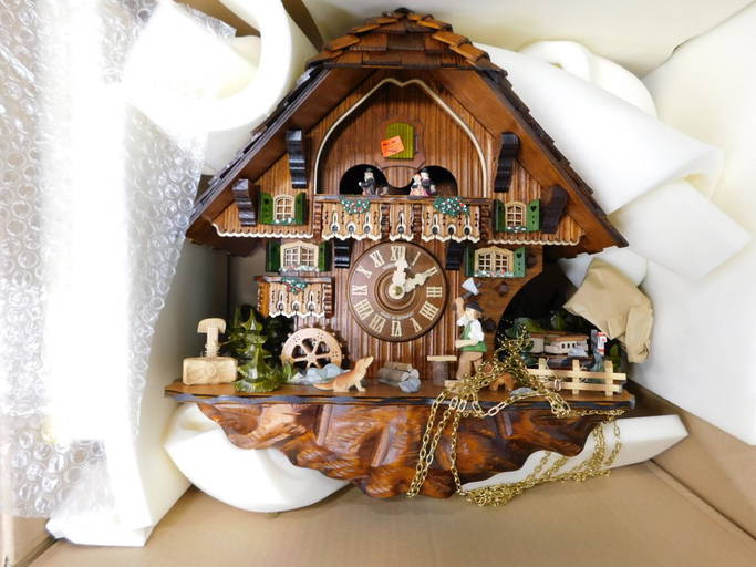 Hubert Herr Black Forest Train Cuckoo Clock Made In Germany