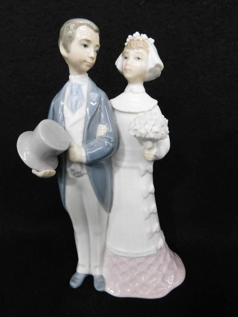 Lladro Wedding Couple Bride And Groom Porcelain Figurine #4808