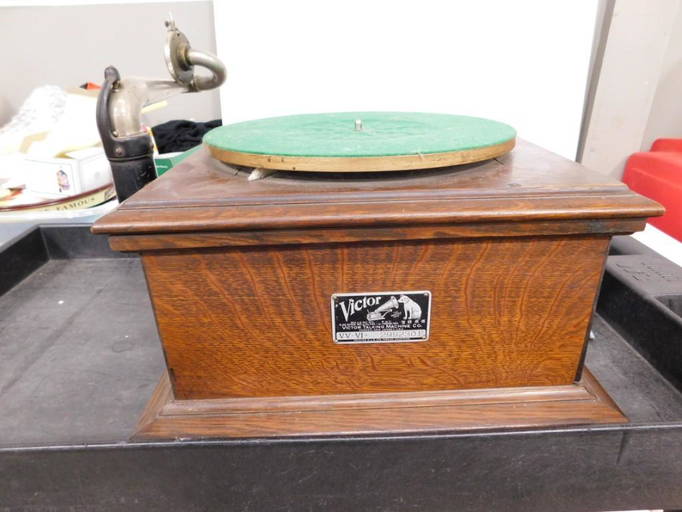 Victor Vv Vi Tabletop Phonograph W Victrola No. 2 Soundbox . Works