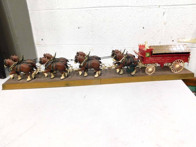 Budweiser Beer Wagon Model With Horses And Dalmatian