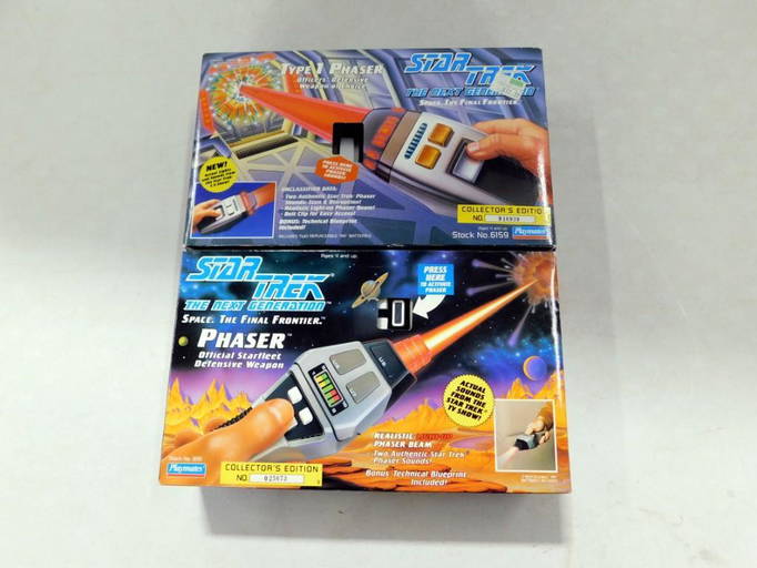 Star Trek The Next Generation Phaser Toys With Boxes
