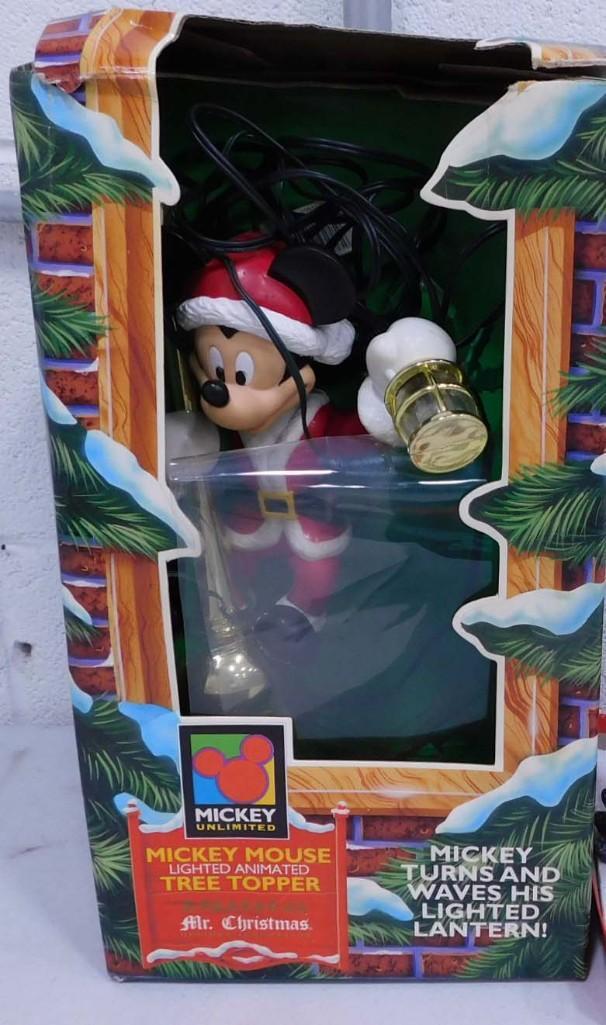 Disney Mickey Mouse Lighted Animated Christmas Tree Topper
