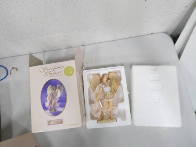 Seraphim Classics Michael Victorious Angel Figurine In Original Box
