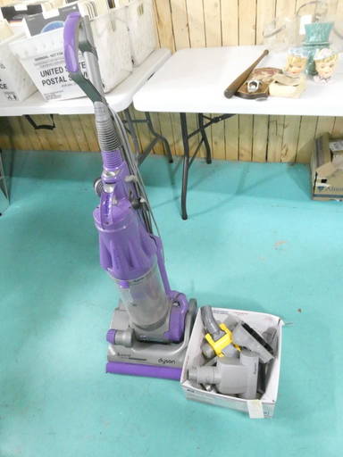 Dyson Dc07 Root Cyclone Vacuum Cleaner Works Plus Accessories As Shown