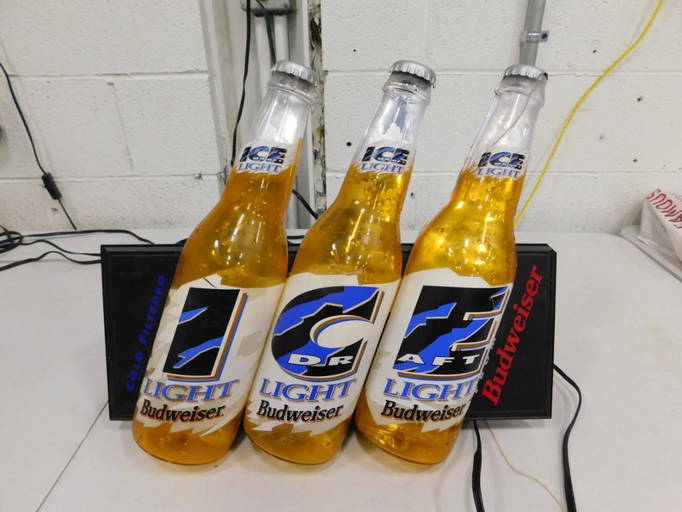 Budweiser Ice Light Draft Beer Light Sign