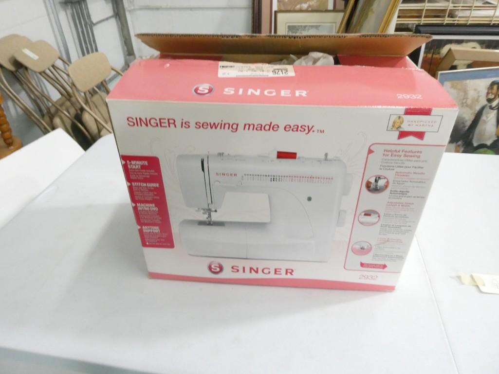 Singer Sewing Machine 2932 With Original Box Auction