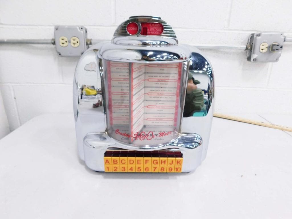 Crosley Cr-9 Limited Edition Radio No 0656 Jukebox Shaped Am Fm Radio ...