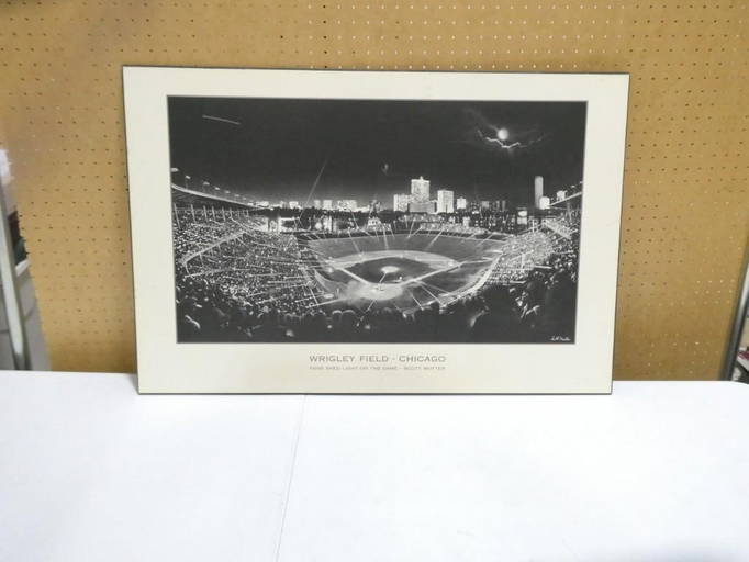 Scott Mutter Framed Wrigley Field Picture Fans Shed Light On The Game
