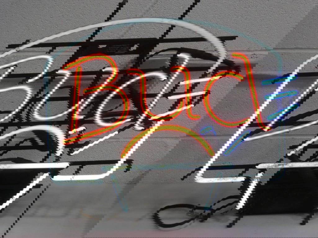 Budweiser "bud" Neon Sign - It Works Auction