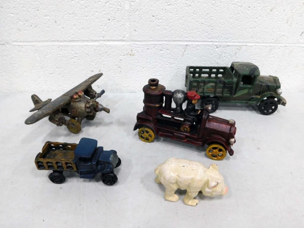 5 Reproductions Of Vintage Cast Iron Toys