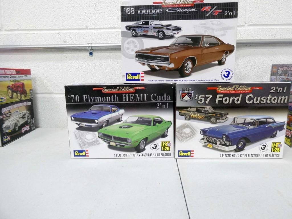 3 Revell Special Edition Model Car Kits Incl '70 Plymouth Hemi Cuda 2 ...