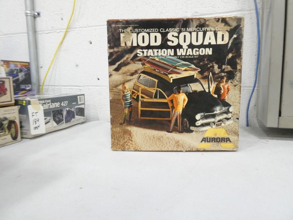 Aurora Mod Squad '51 Mercury Woody Station Wagon Model Kit 1/25 Scale ...