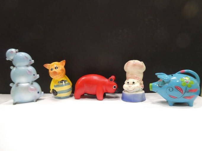 5 Vintage Piggy Banks 1950s 1960s Incl Norcrest W/ Stickers Intact