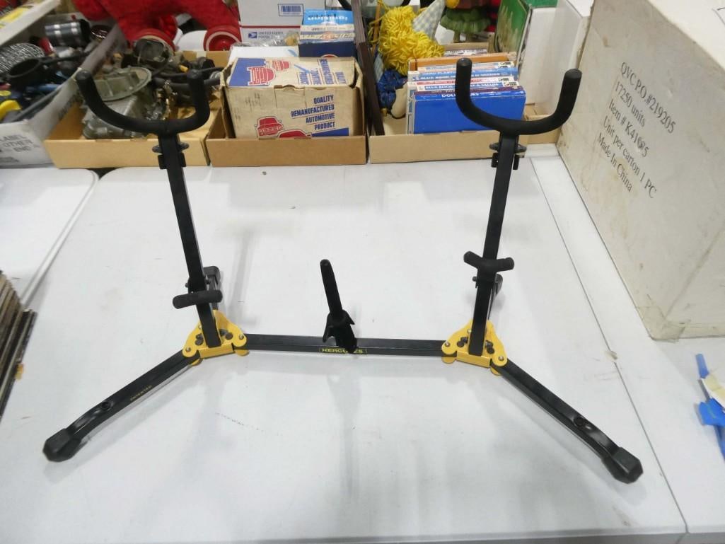 Hercules Double Saxophone Stand