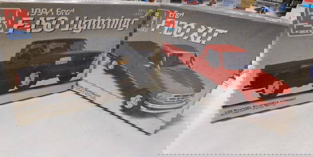 2 Amt Ertl Model Truck Kits Incl Ford Flareside Pickup And 1993 Ford ...