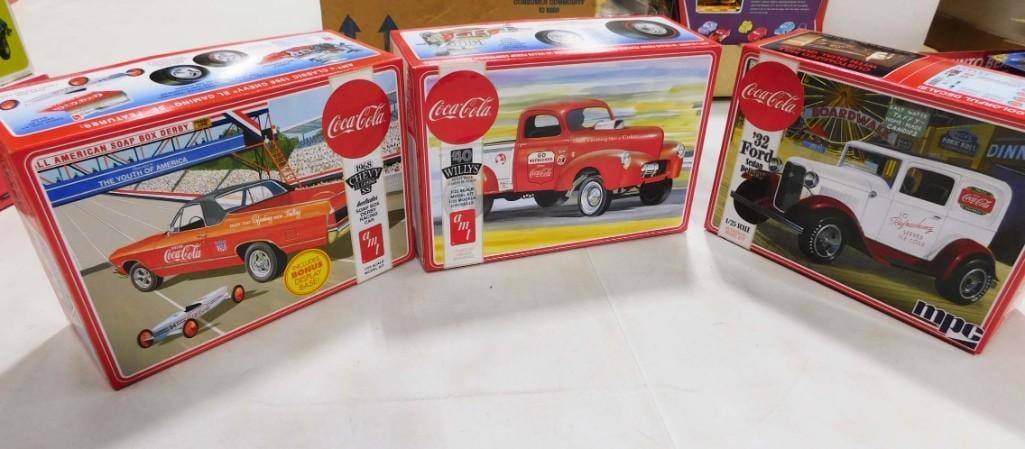 3 Coca Cola Model Car Kits Incl Mpc '32 Ford Sedan Delivery, Amt '40 ...