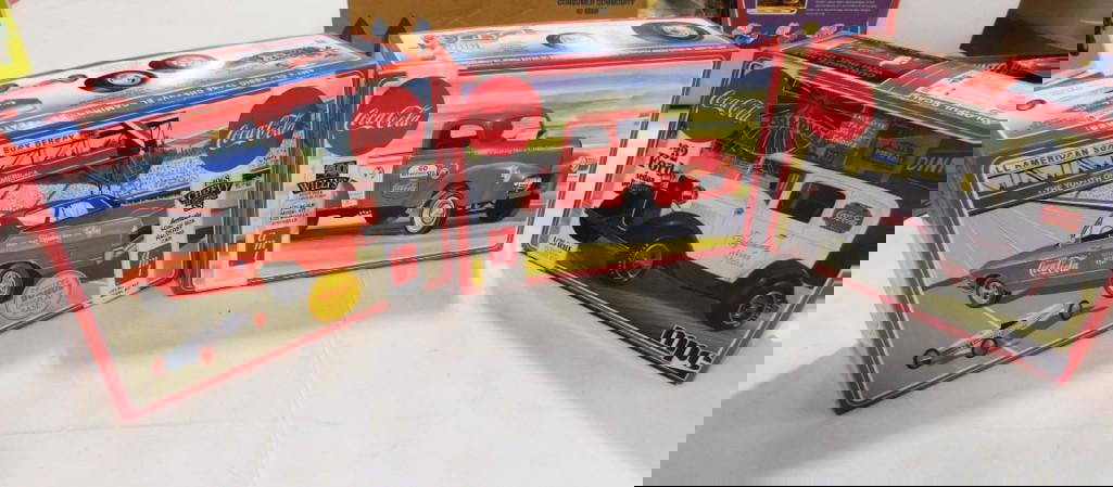 3 Coca Cola Model Car Kits Incl Mpc '32 Ford Sedan Delivery, Amt '40 ...