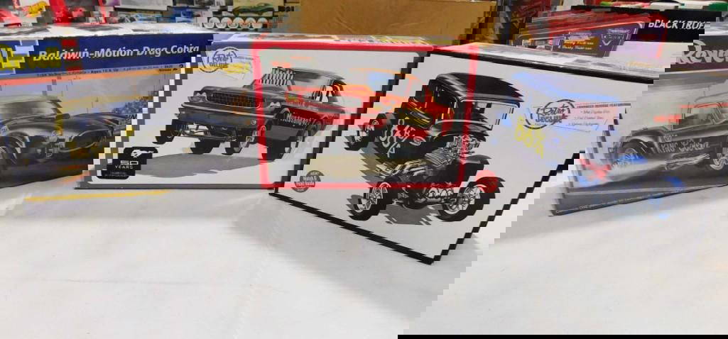 3 Model Car Kits Incl Revell Baldwin Motion Drag Cobra, Amt Mustang Gt ...