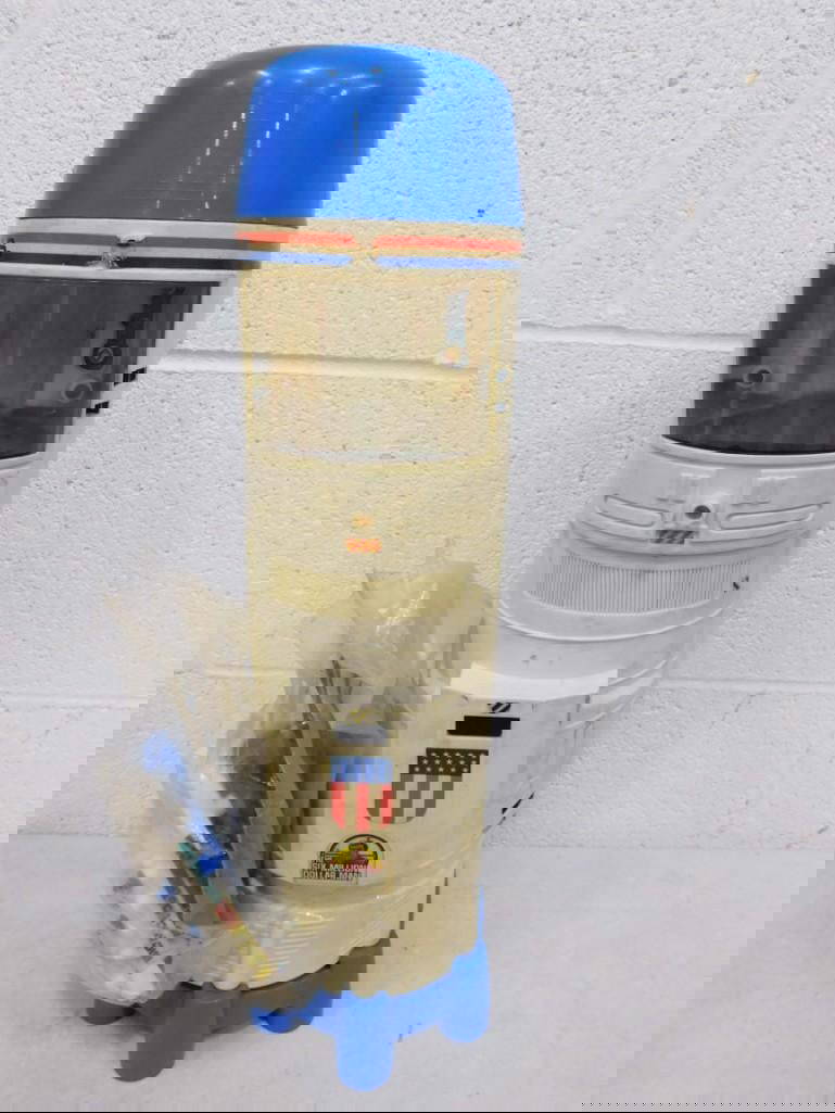 The Six Million Dollar Man Bionic Transport Repair Station Toy Rocket ...