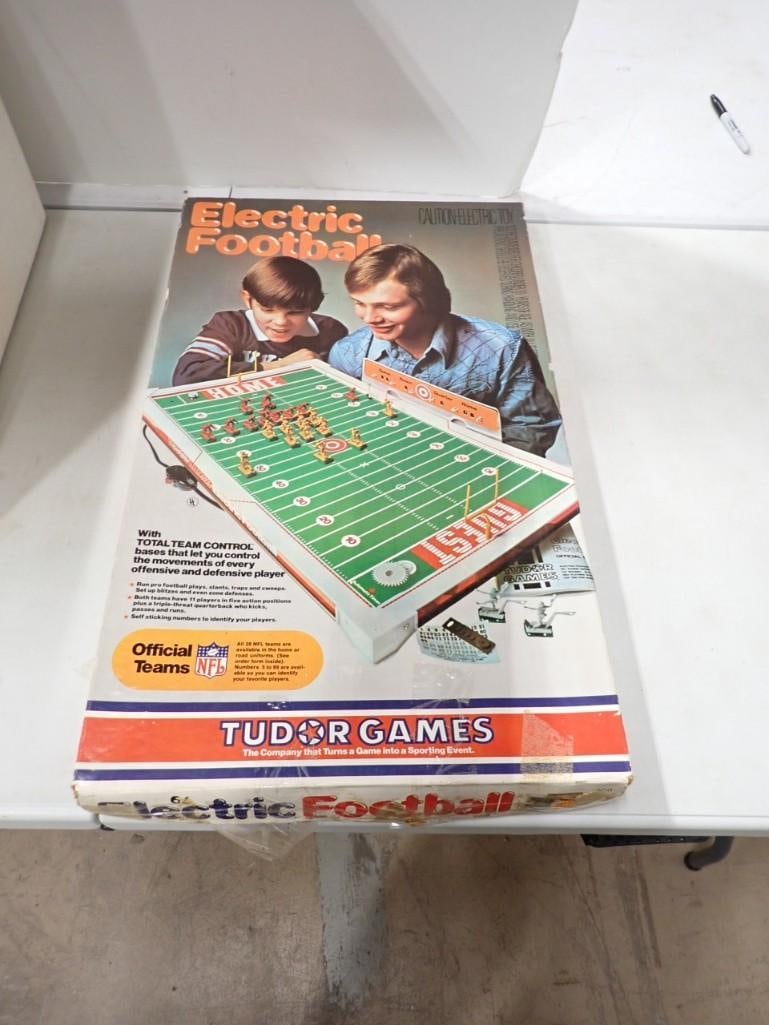 Tudor Games Electric Football Game Auction