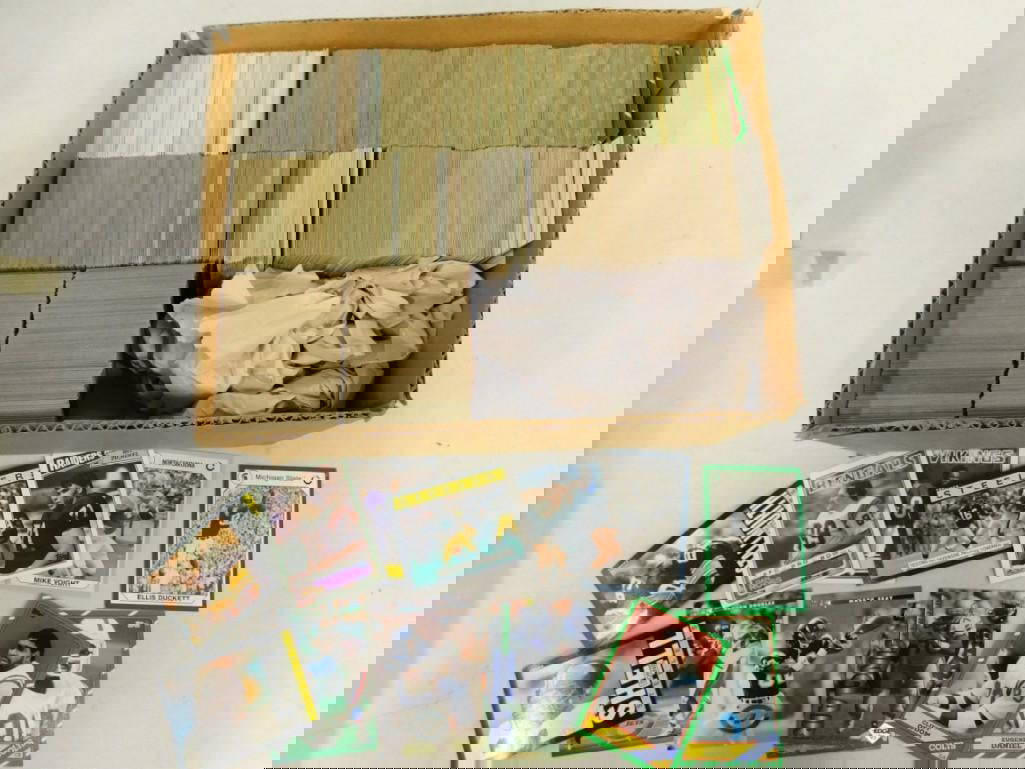 Lot Of Sports Cards Mostly Football Auction