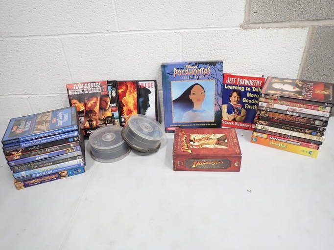 Dvd Lot Including Walt Disney, Indiana Jones, Jeff Foxworthy, Shrek ...