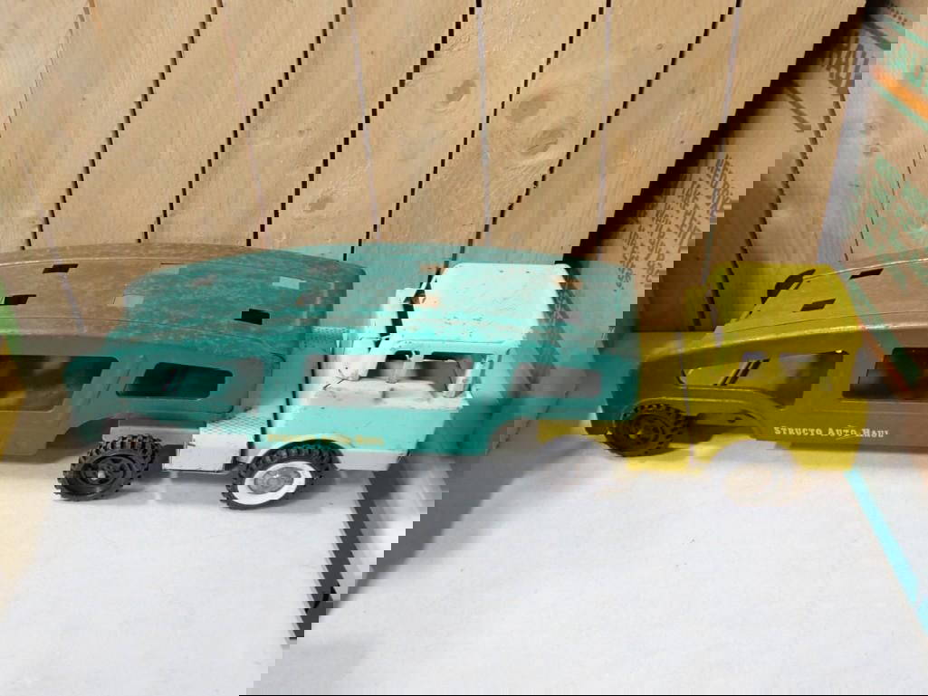 Structo Pressed Steel Car Hauler Semi Truck And Trailer Yellow And ...