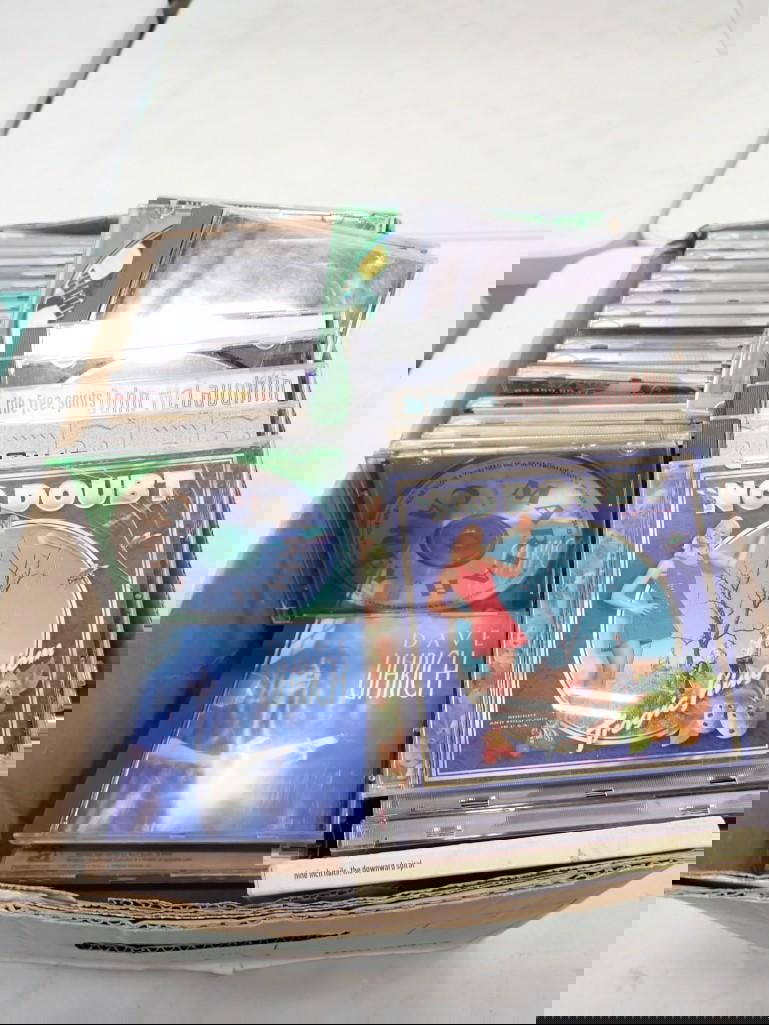 Lot Of Cds Incl No Do Uby, Dave Uhrich, Mariah Carey, Nine Inch Nails ...