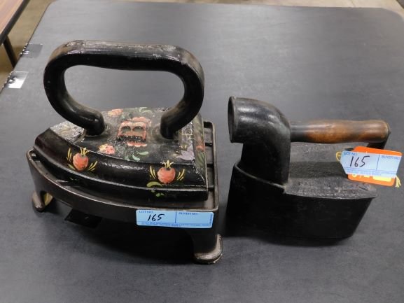 Cast Iron Sad Iron, Steam Iron