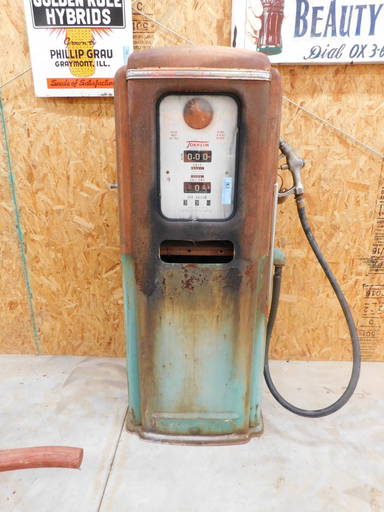 Tokheim 39 Short Gas Pump