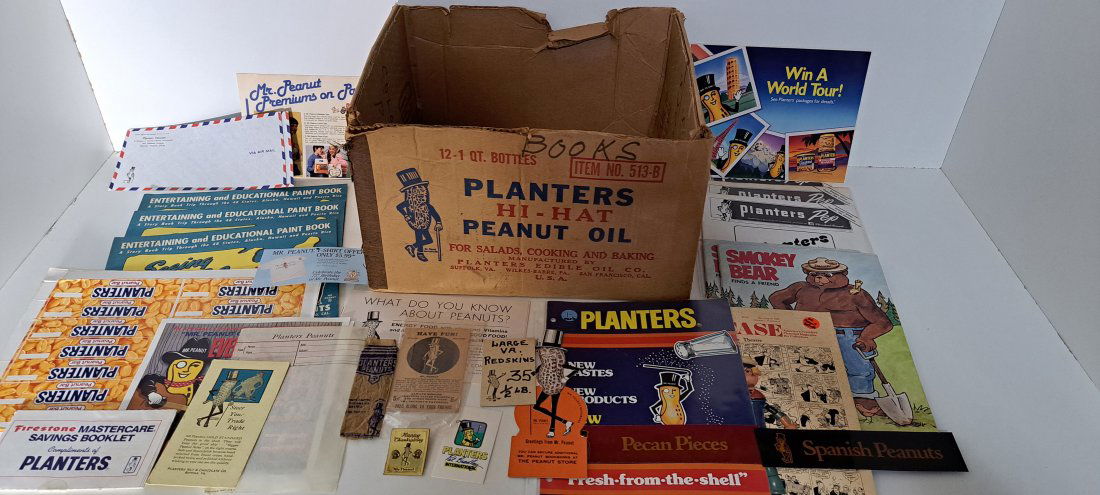 Large Planters Peanut Paper Lot With Cardboard Box Auction