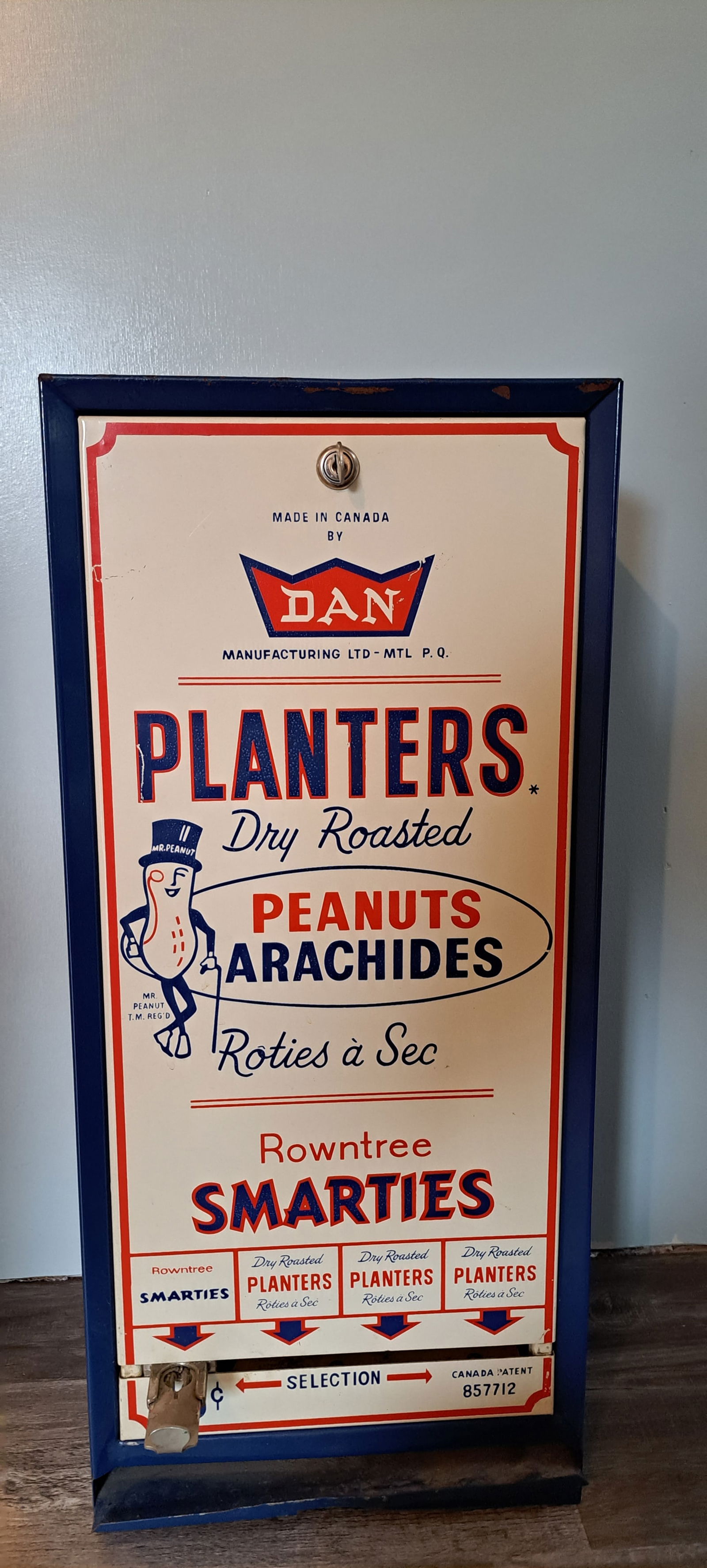 Planters Peanut Canadian Vending Machine Auction