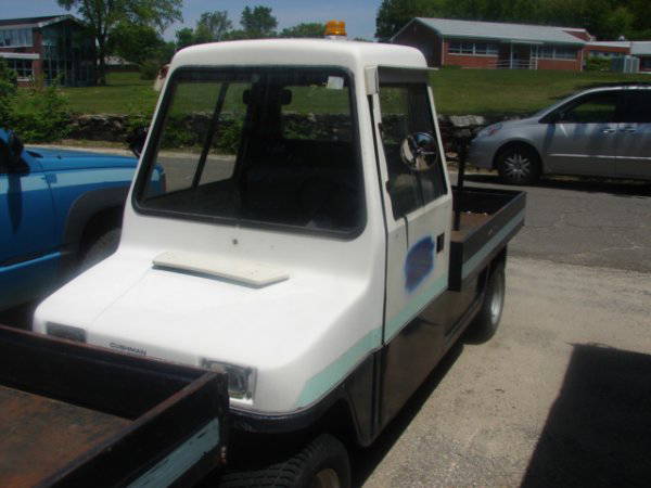 Cushman Hawk, 2 Wheel Drive Utility Cart With 1237