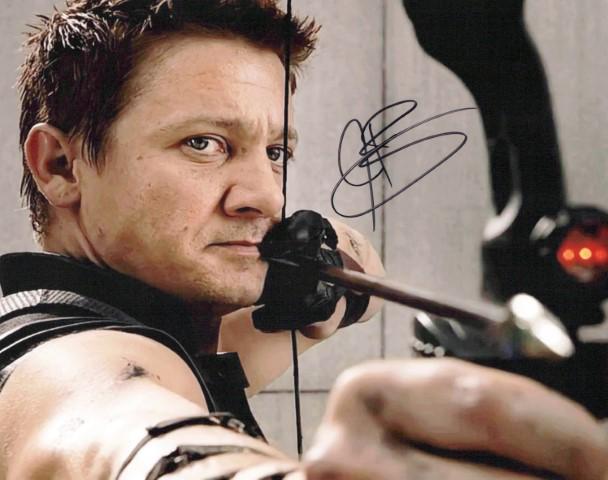 Jeremy Renner AVENGERS In Person Signed Photo (#0194) on Sep 18, 2022 ...