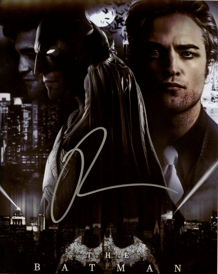Robert Pattinson THE BATMAN In Person Signed Photo - Nov 27, 2022 | EB ...