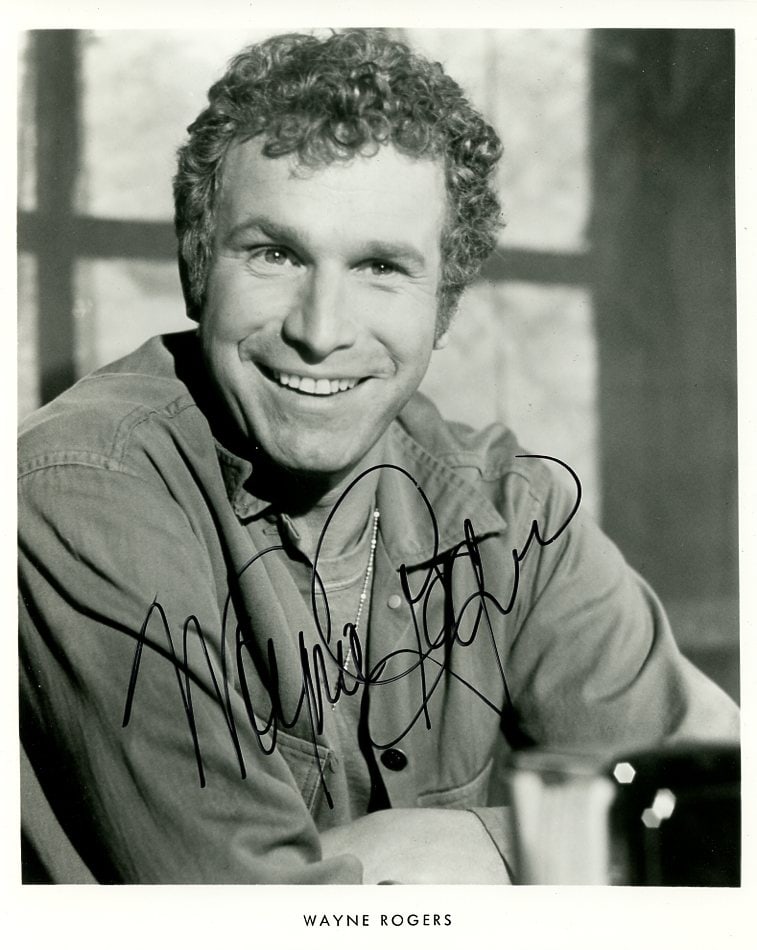 Wayne Rogers (1933-2015) Mash Signed Photo Auction