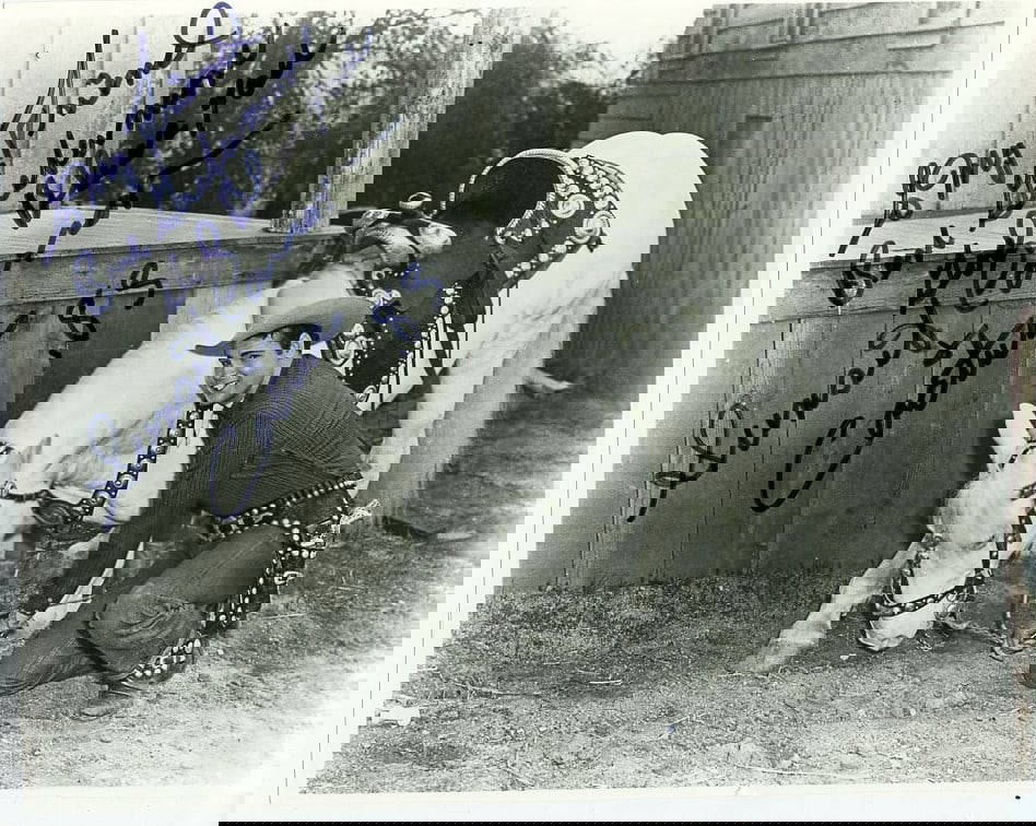 Sunset Carson (1920-1990) Oregon Trail / Rio Grand Signed Photo Auction