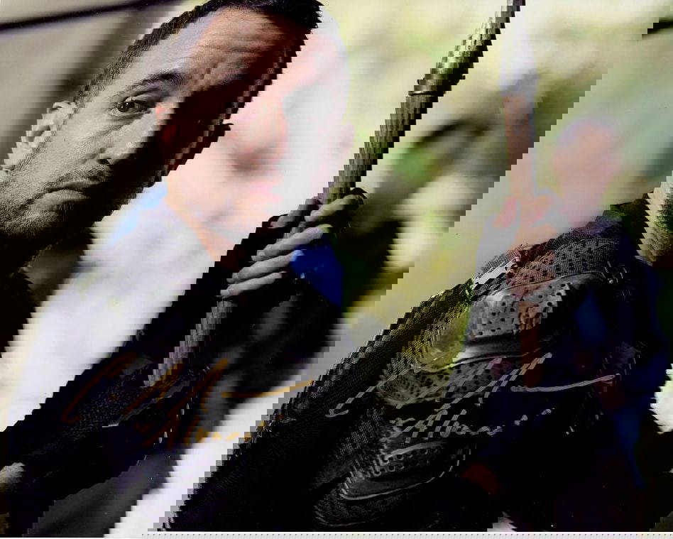 Carlos Navarro Walking Dead In Person Signed Photo Auction