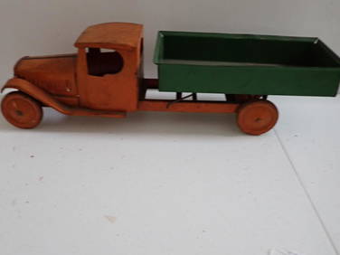 Cor Cor Toys 1920's Rare Flatbed Dump Truck