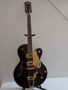 Gretsch Model 6189 Streamliner Electromatic Guitar.