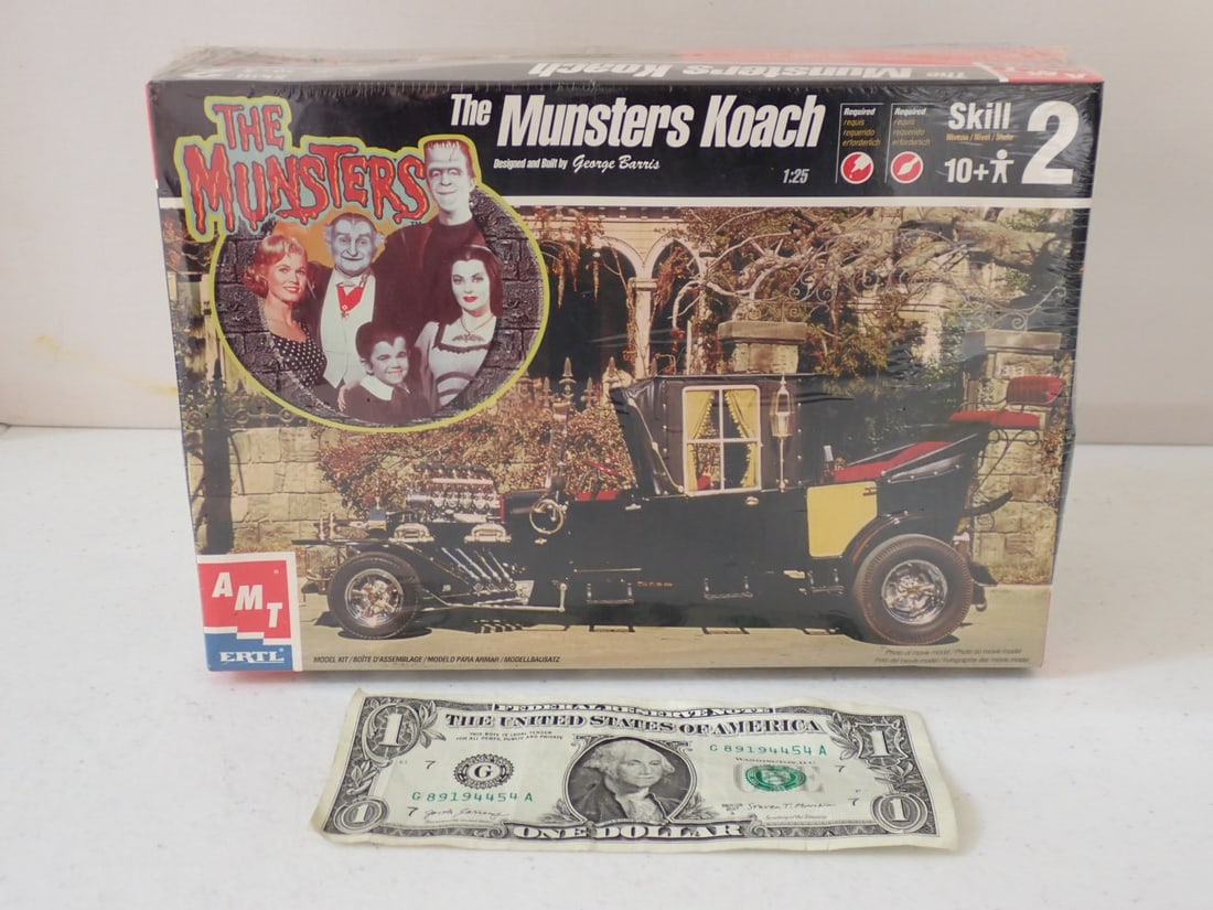 Amt The Munsters Koach Model Kit George Barris Sealed Auction