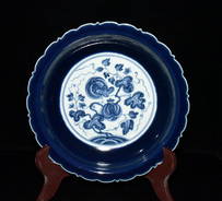 A FINE MING BLUE AND WHITE KIRIN PORCELAIN DISH - Aug 08, 2015 | EDEN ...